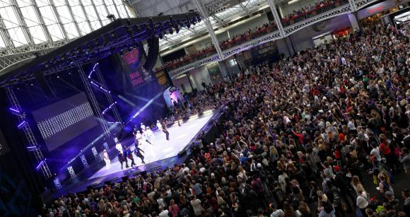 Move It Dance Excel3 - London's Royal Docks